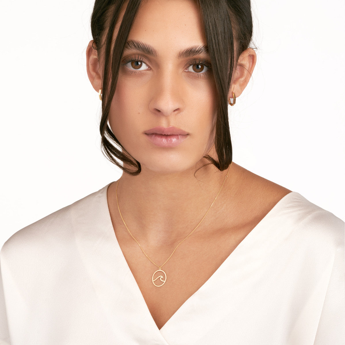 Circle Wave Necklace
